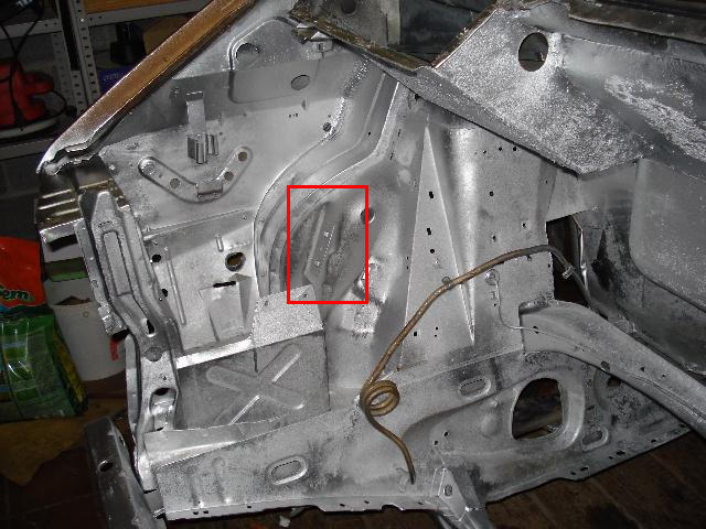 Renault Espace: lokatie chassisnummer Espace fase... | Problemcar.nl